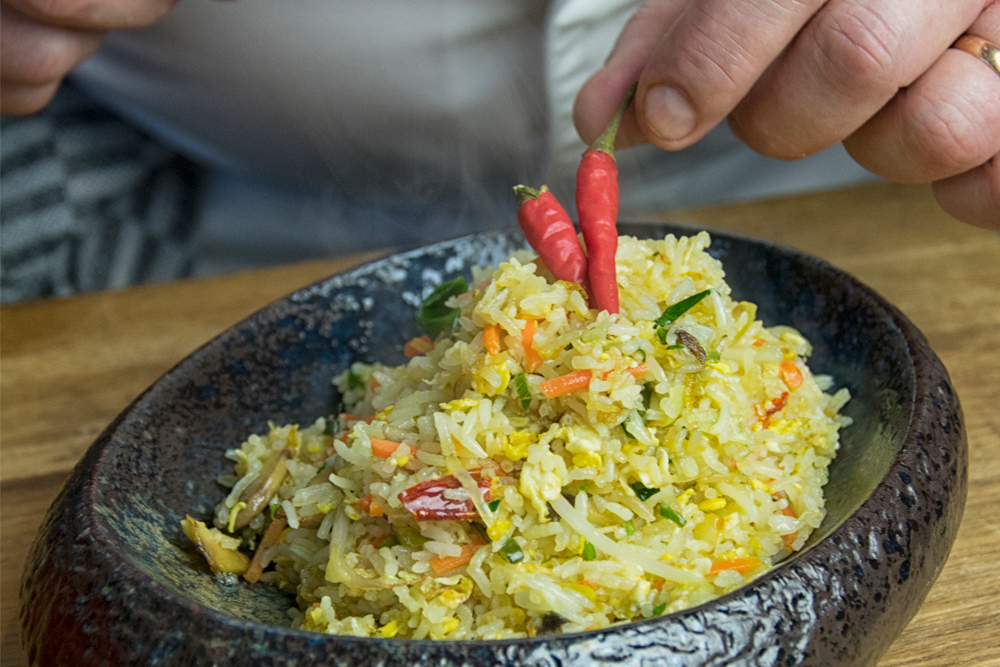 Gebakken rijst: wees creatief met restjes - SmaakvolNH