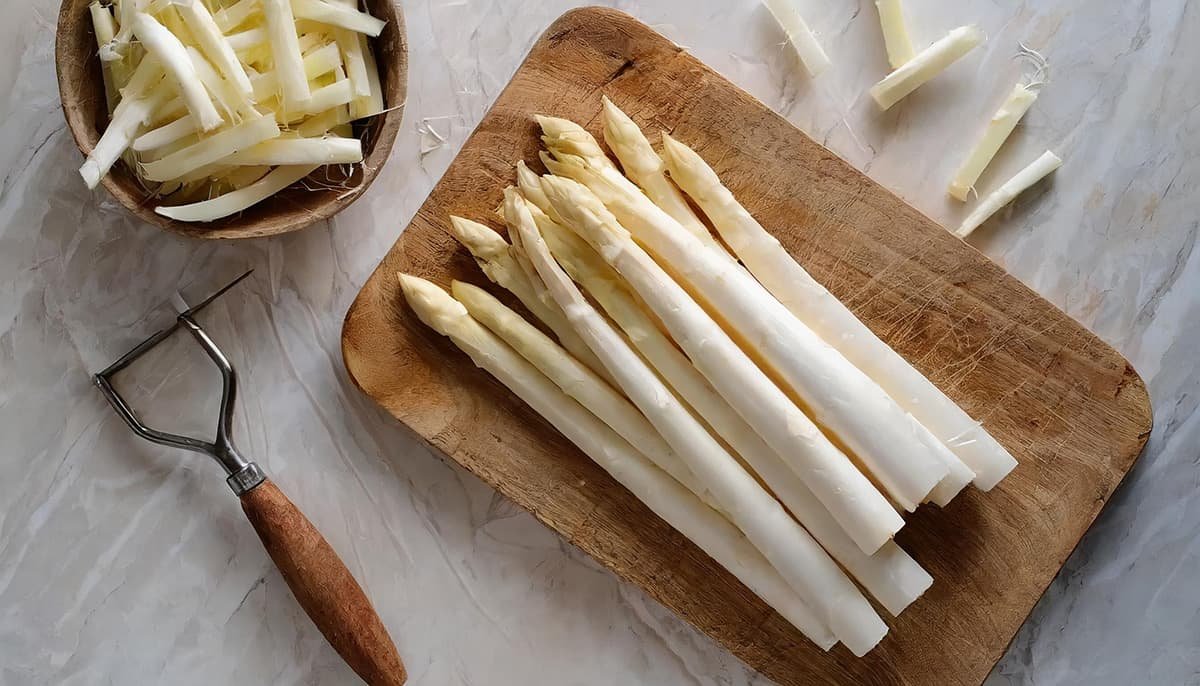 Witte asperges klaarmaken: stap voor stap uitleg - SmaakvolNH
